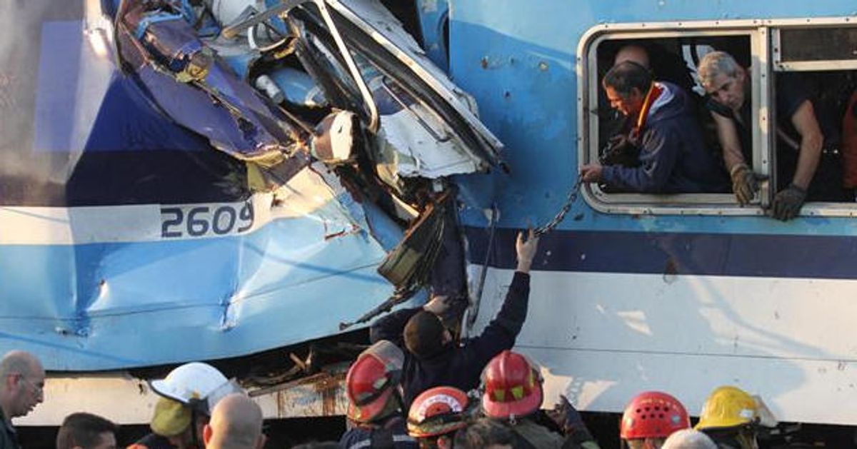 Choque de trenes en Argentina deja tres muertos y centenares de heridos - Canal 1