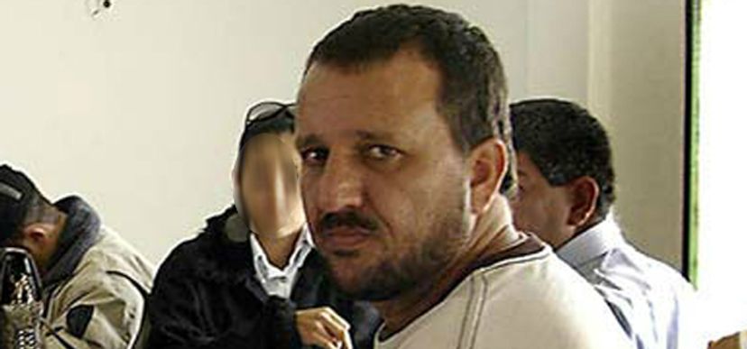 Abogado de alias Macaco ahora es el dueño de las tierras de su cliente ...