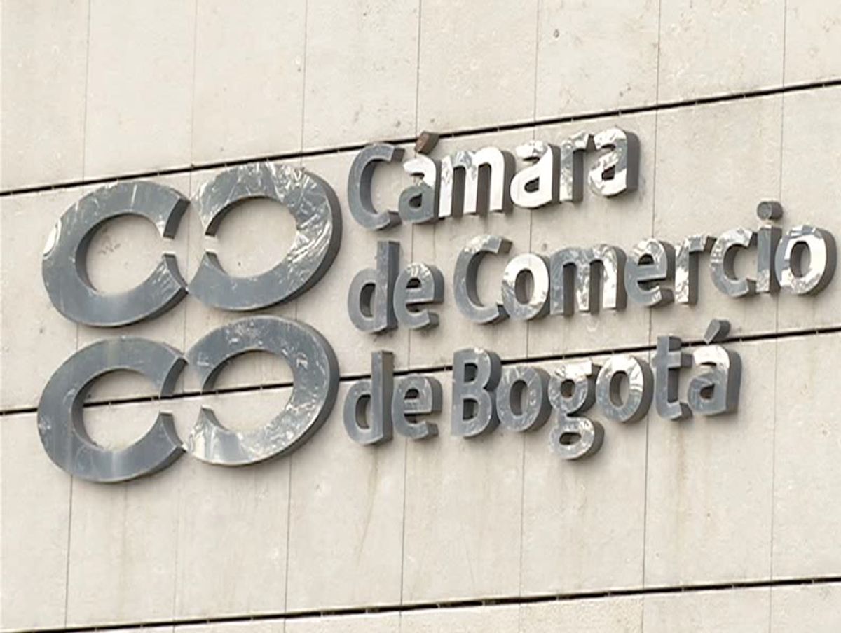 Junta directiva de la Cámara de Comercio de Bogotá tiene nuevo presidente: Roberto Robles - Canal 1