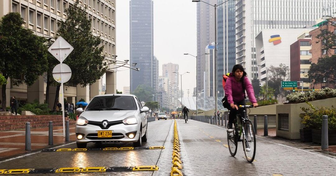 Carros híbridos no estarán exentos en el día sin carro y sin moto - Canal 1