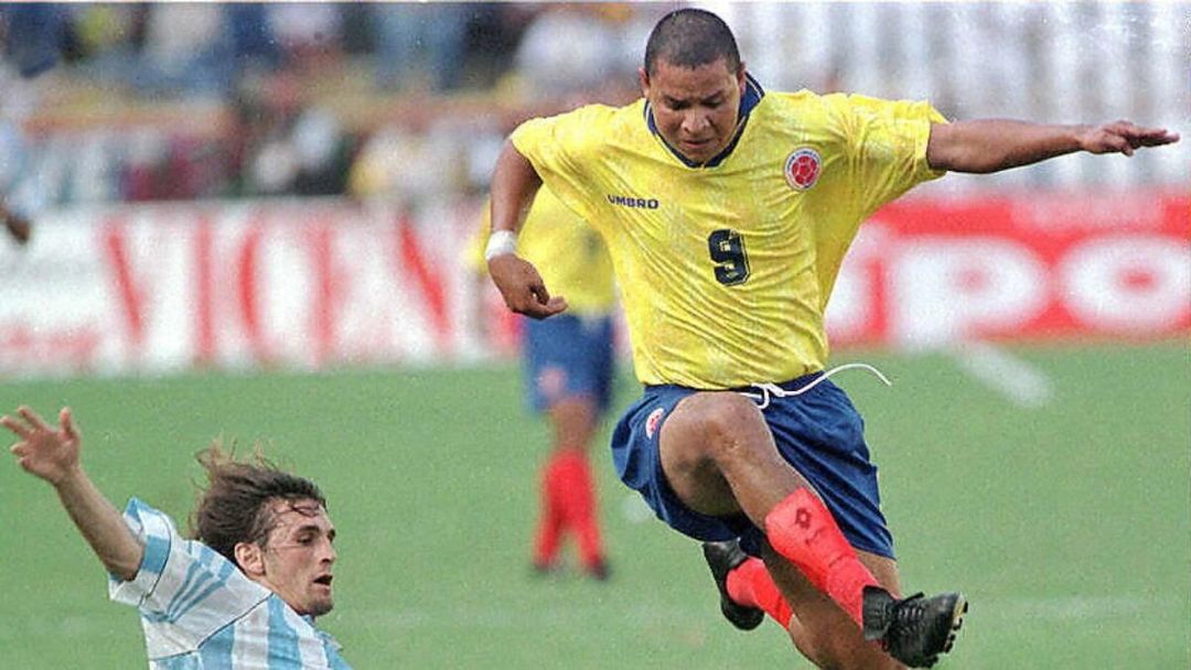 Iván René Valenciano: la trayectoria de gol del 'Bombardero' - Canal 1