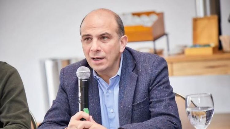 Video | Carlos Camargo fue elegido como nuevo magistrado de la Corte ...